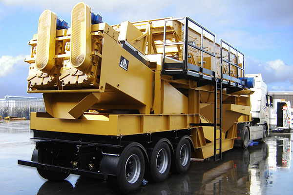 About Us | R.A. Equipment Inc. | Wayland, MI | Top Of The Line Equipment